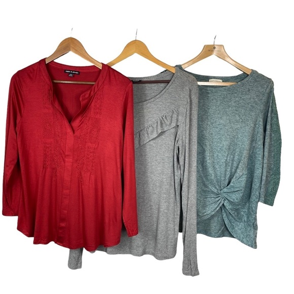 a.n.a | Tops | 325 Bundle Of 3 Womans Blouses Ana Cable Gauge Retrology ...